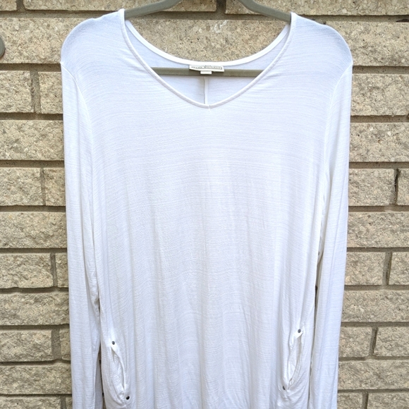 Dana Buchman | Tops | Dana Buchman Xl Tunic White Long Sleeve Pockets ...